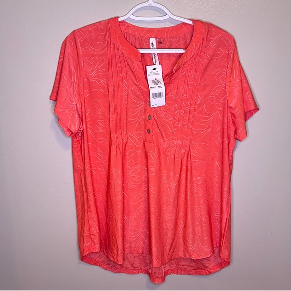 NY Collection | Tops | Ny Collection Coral Short Sleeve Y Neck Jacquard ...